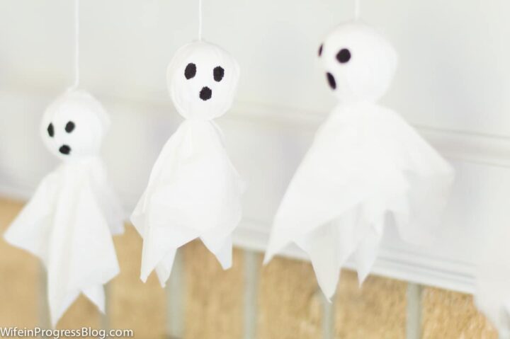Easy Halloween Ghost Garland (DIY Craft) - Jenna Kate at Home