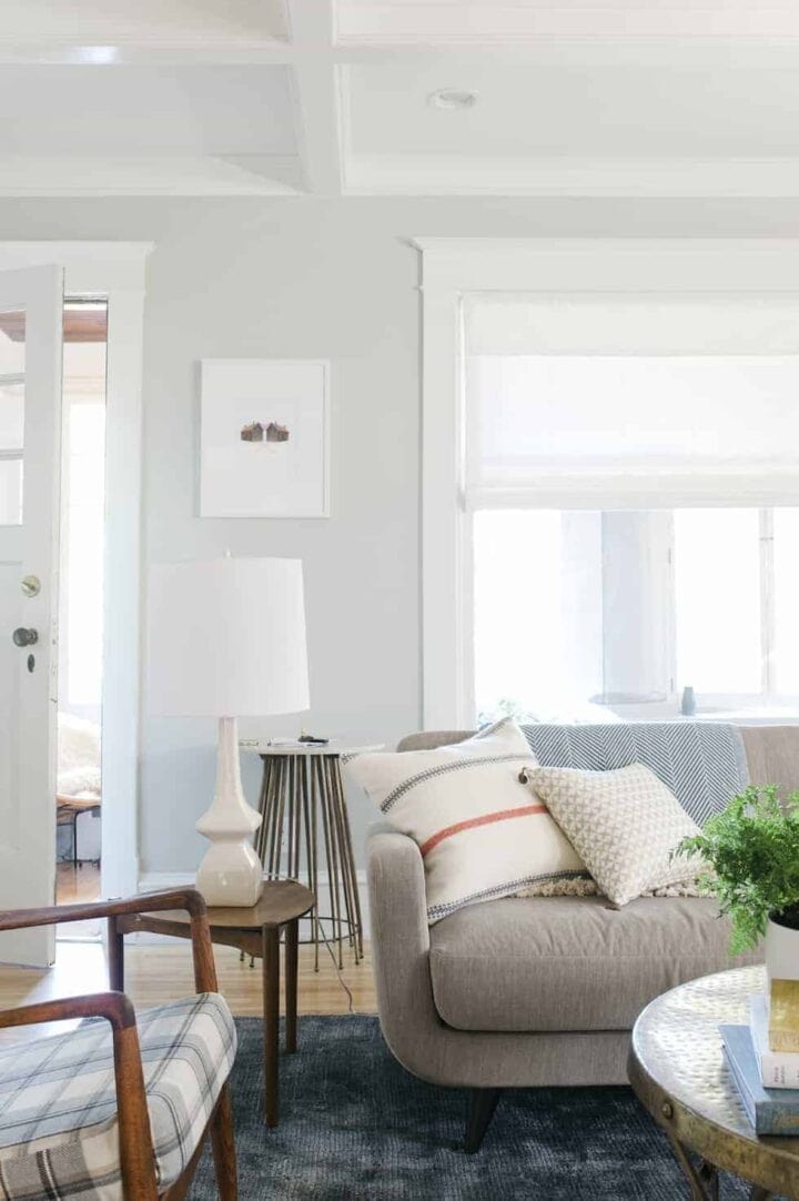 Sherwin Williams Pure White (SW 7005) – The Perfect Versatile White?