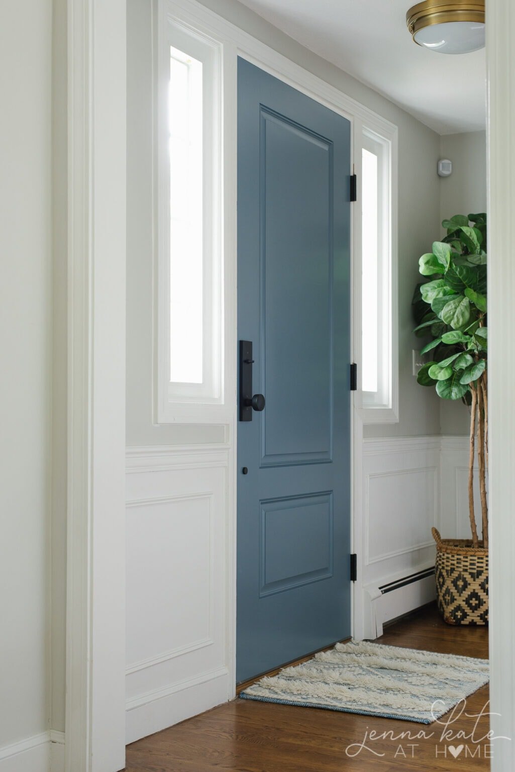 Sherwin Williams Extra White (SW 7006): Undertones, LRV & Comparisons