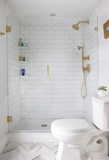 Sherwin Williams Eider White (SW 7014) Paint Review